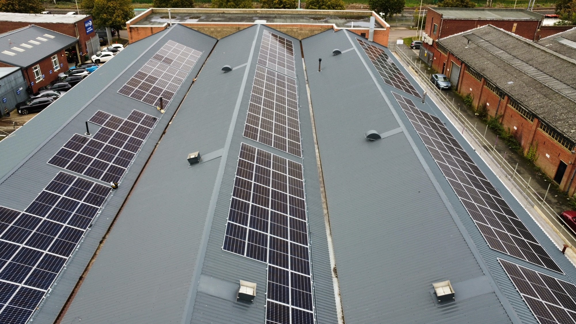 Rooftop solar installation at Davall Gears | Zestec